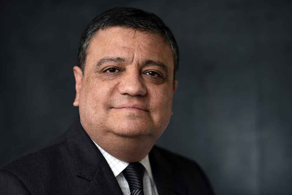 Héctor Hernández Basualto - Posgrados y Educación Continua UDP